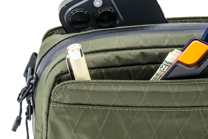 Alpha Pack: Rapid Access Sling with MagSafe – Ember Wolves
